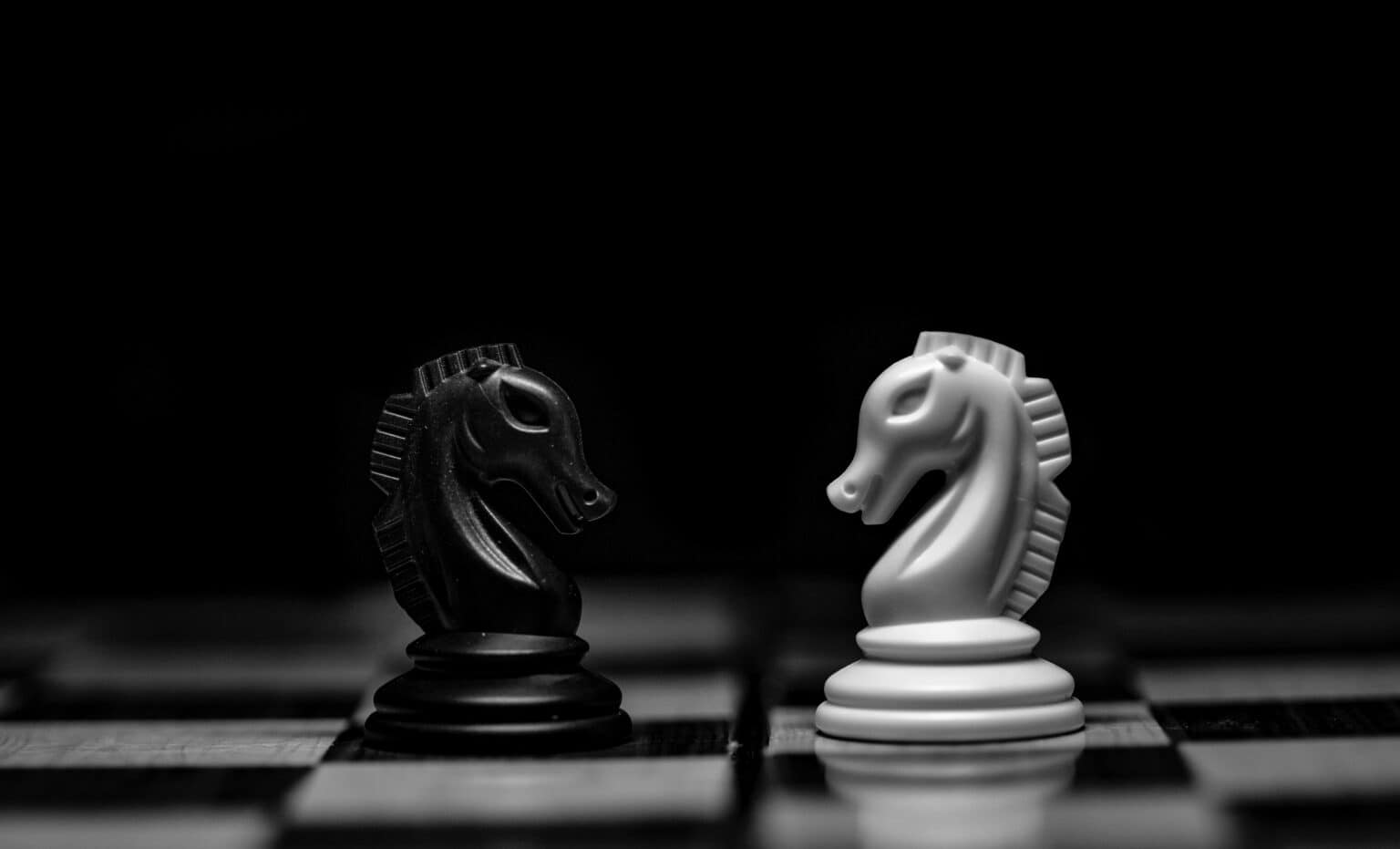 Who Goes First In Chess How To Decide Who Moves First In Chess who-goes-first-in-chess-how-to-decide-who-moves-first-in-chess